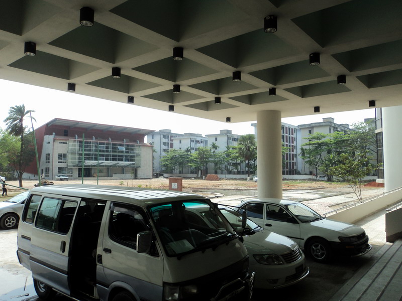 BUET: new Building 'Electrical and Computer Engineering' - Dhaka