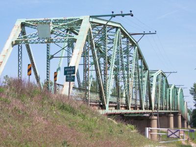 Former site of the Lexington Bridge