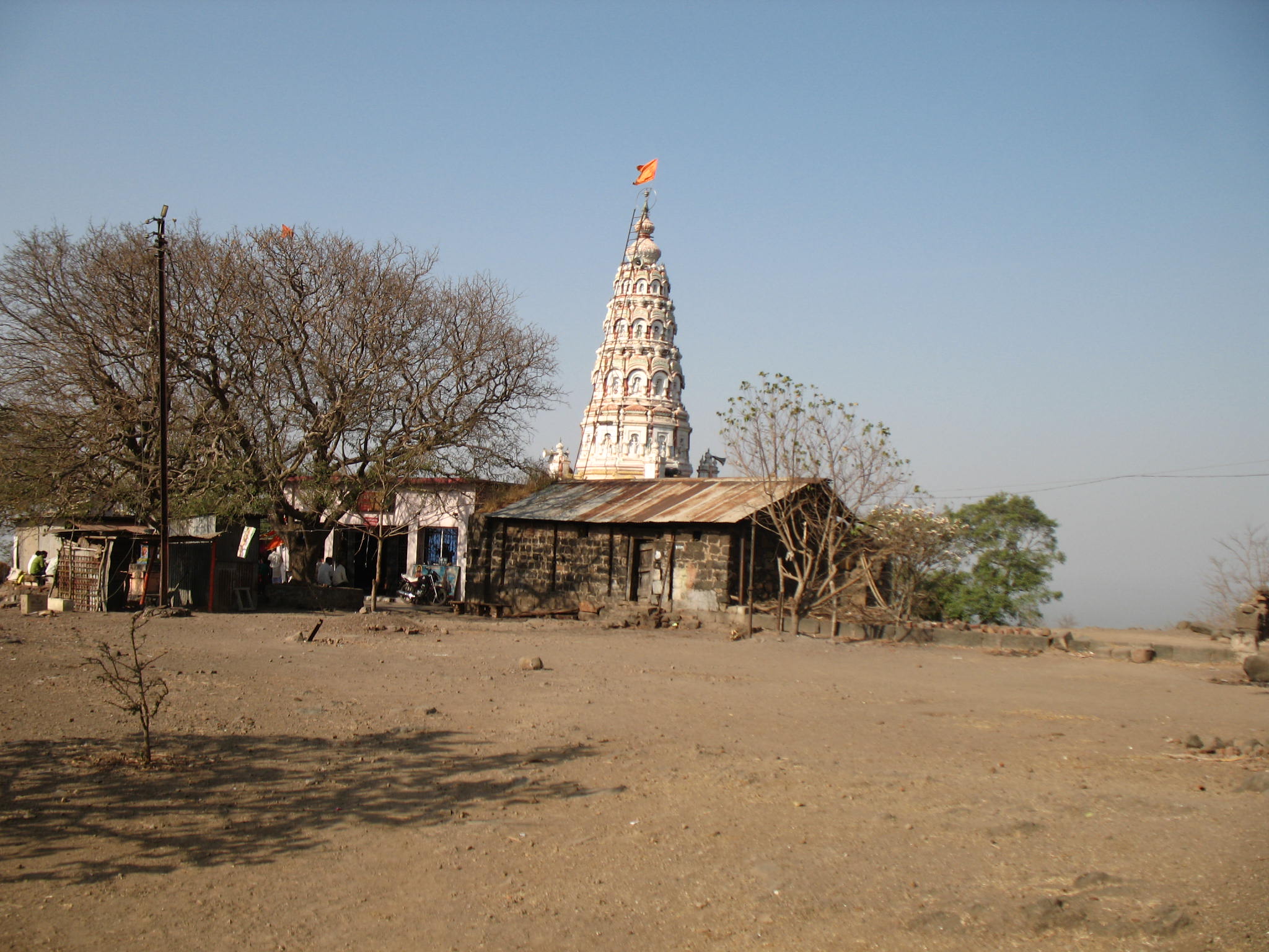 Machindragad Fort | fortification, hillfort