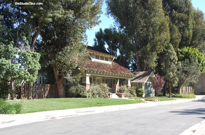 "The Garfield House Set"