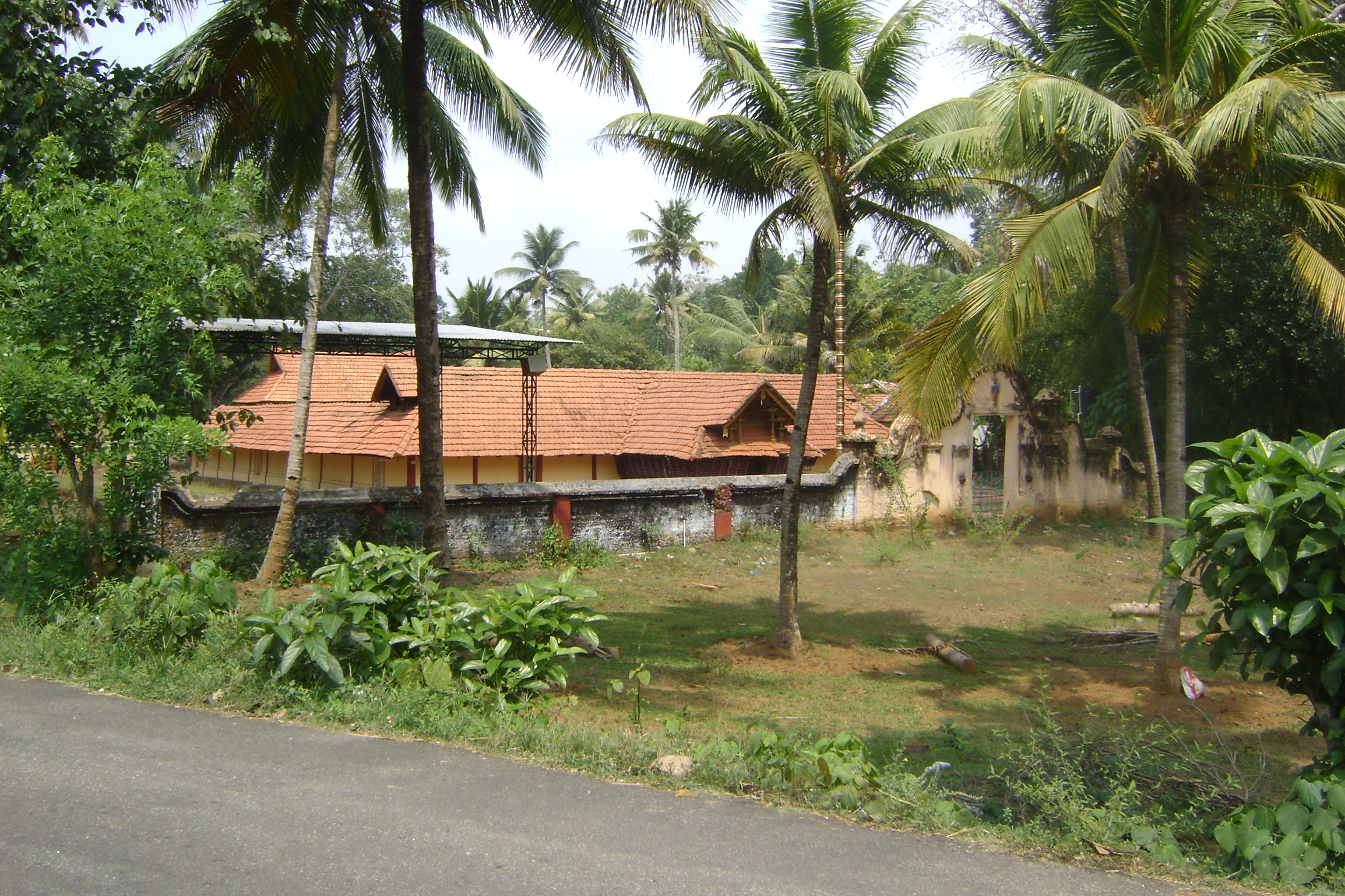 Sree Lekshmi Narayana Temple (peringara ambalam) - Thiruvalla