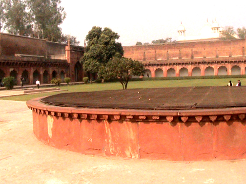 Babur's Baoli (Well) - Agra | historic landmark