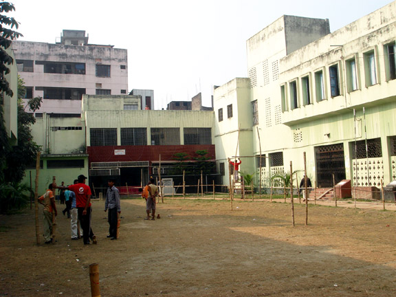 Rahmatullah Model Boys High School - Dhaka