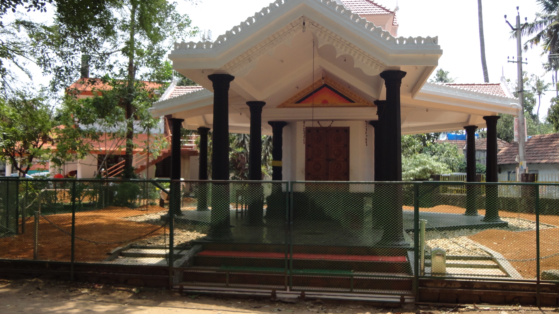 SNPC Ponekkara - Kochi