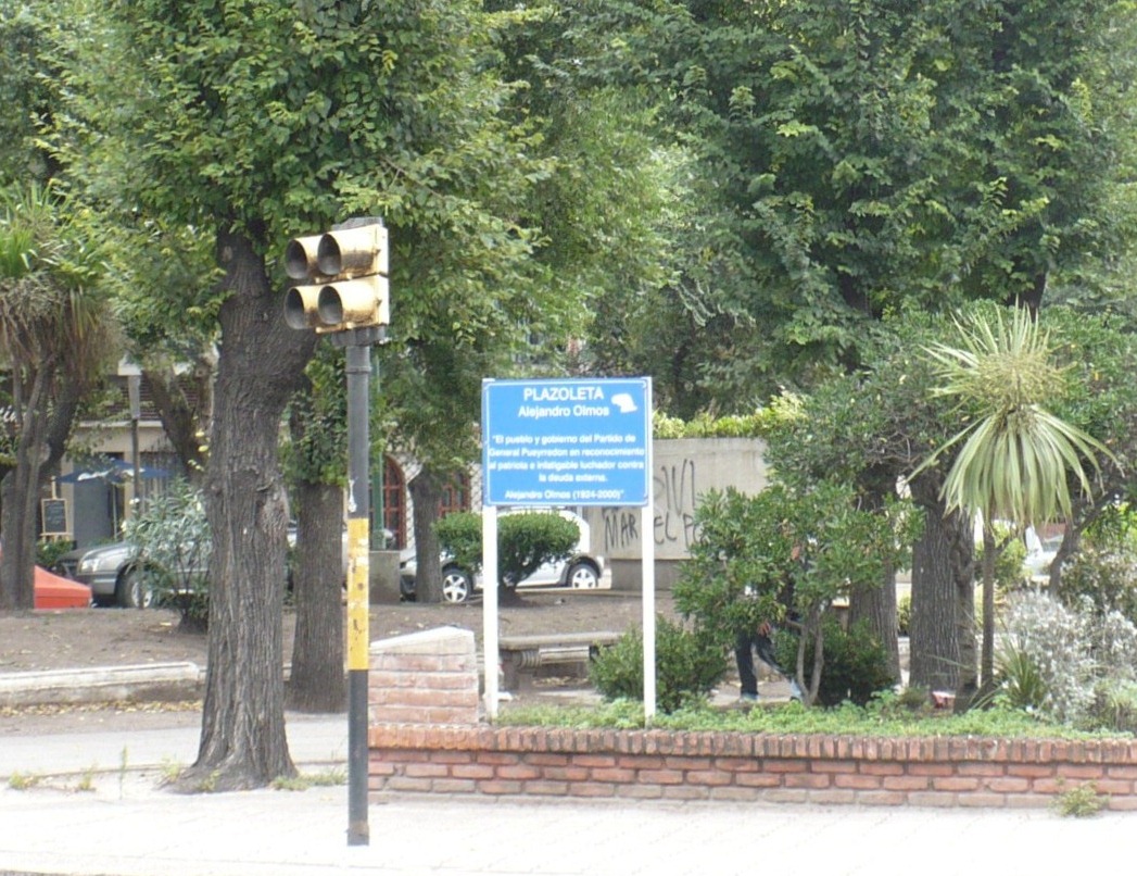 Plazoleta Alejandro Olmos - Mar del Plata (English)