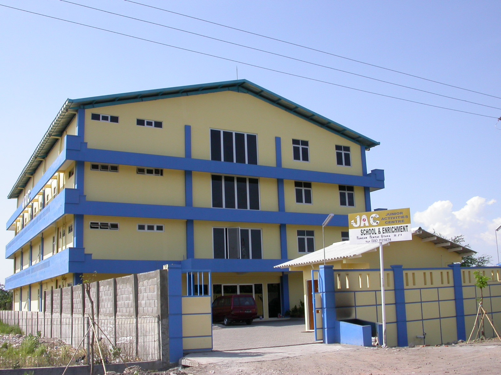 JUNIOR ACTIVITIES CENTRE (JAC) - Surabaya | sekolah