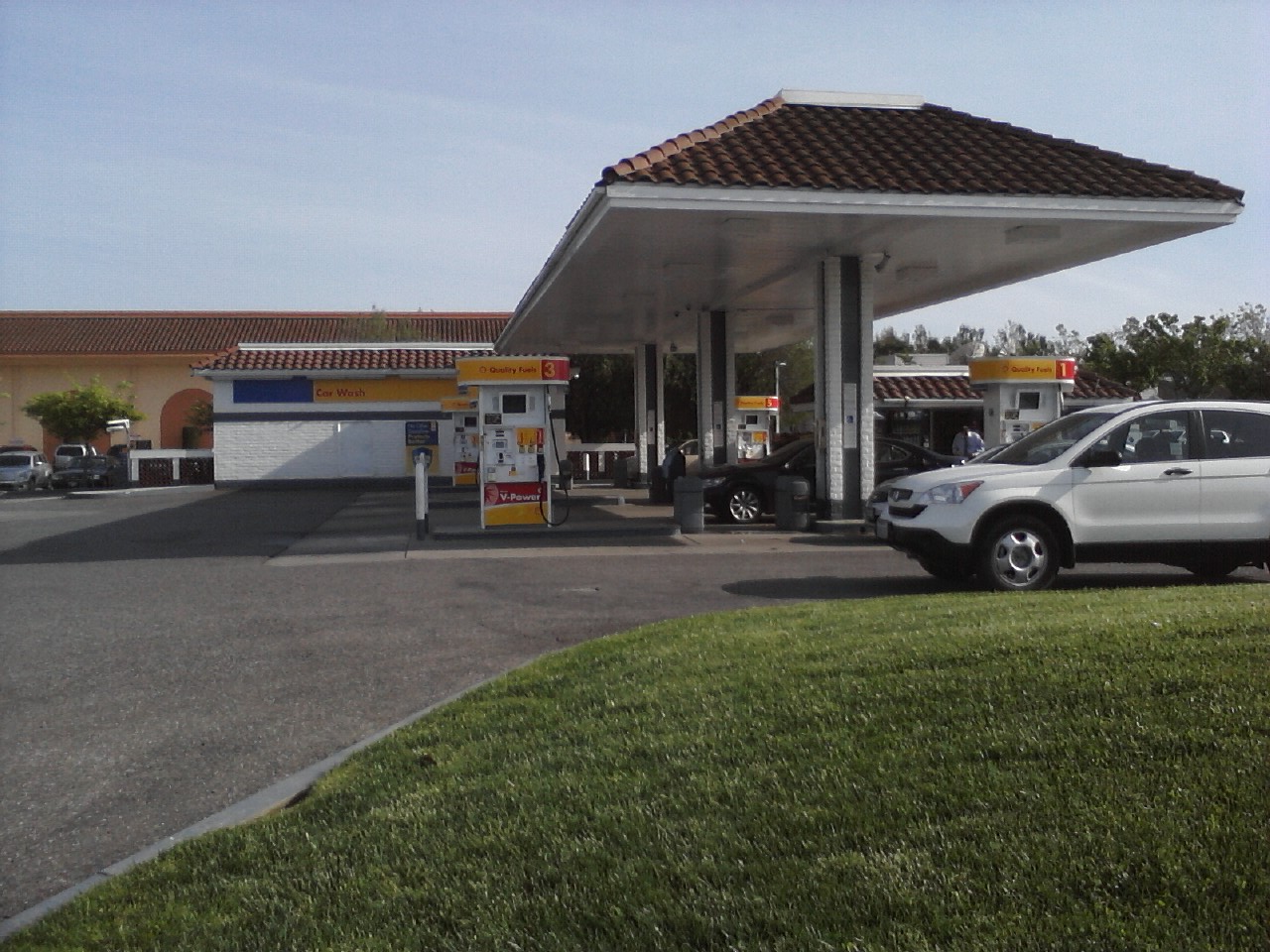 Milpitas Shell & Car Wash - Milpitas, California