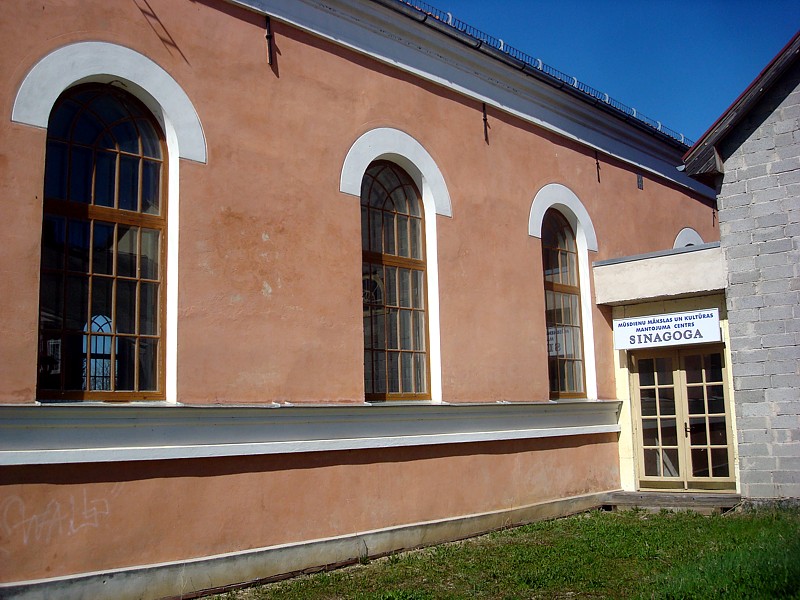 Mūsdienu mākslas un kultūras mantojuma centrs “Sinagoga” - Sabile