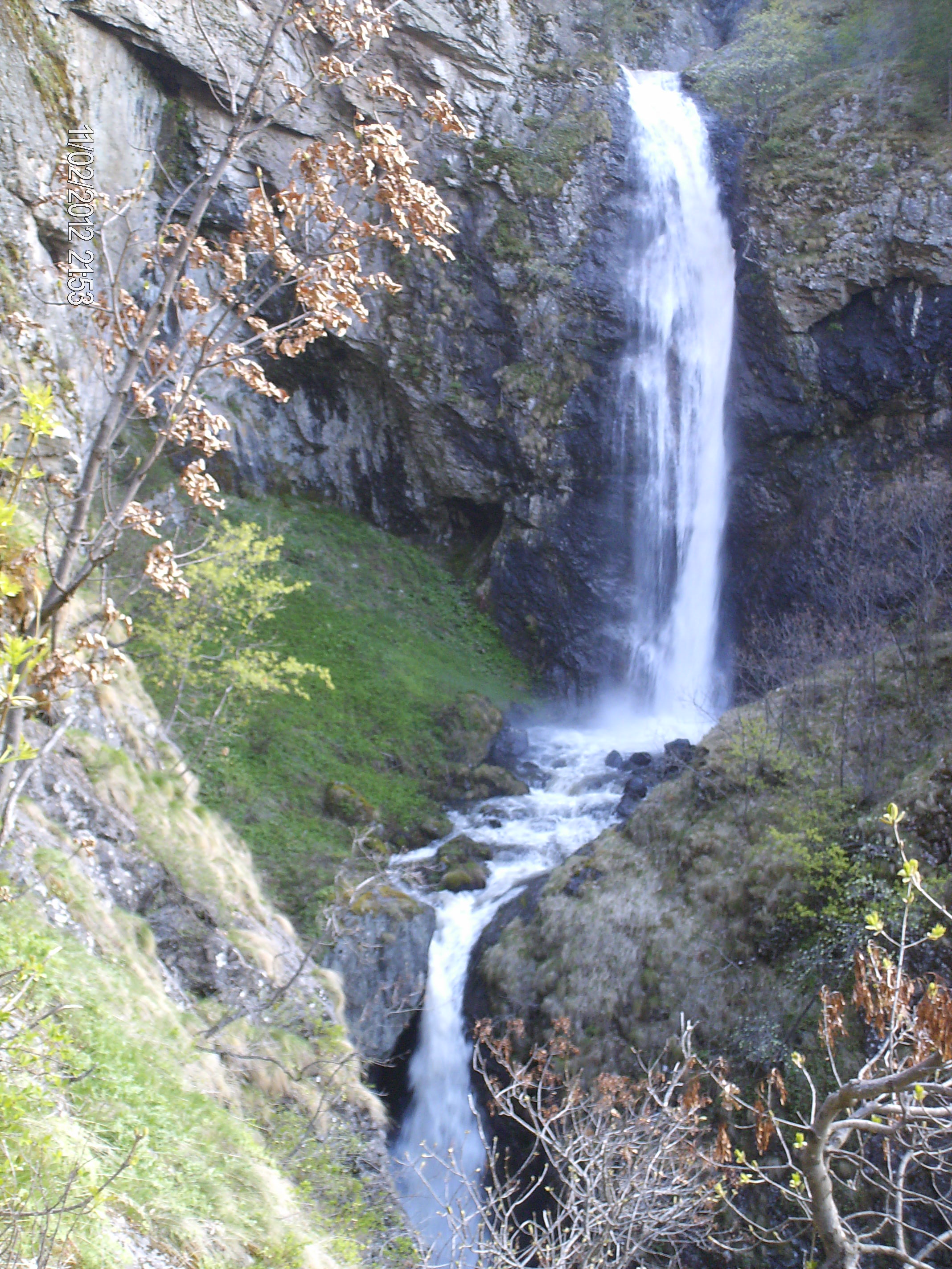 Ovchartsi Waterfall