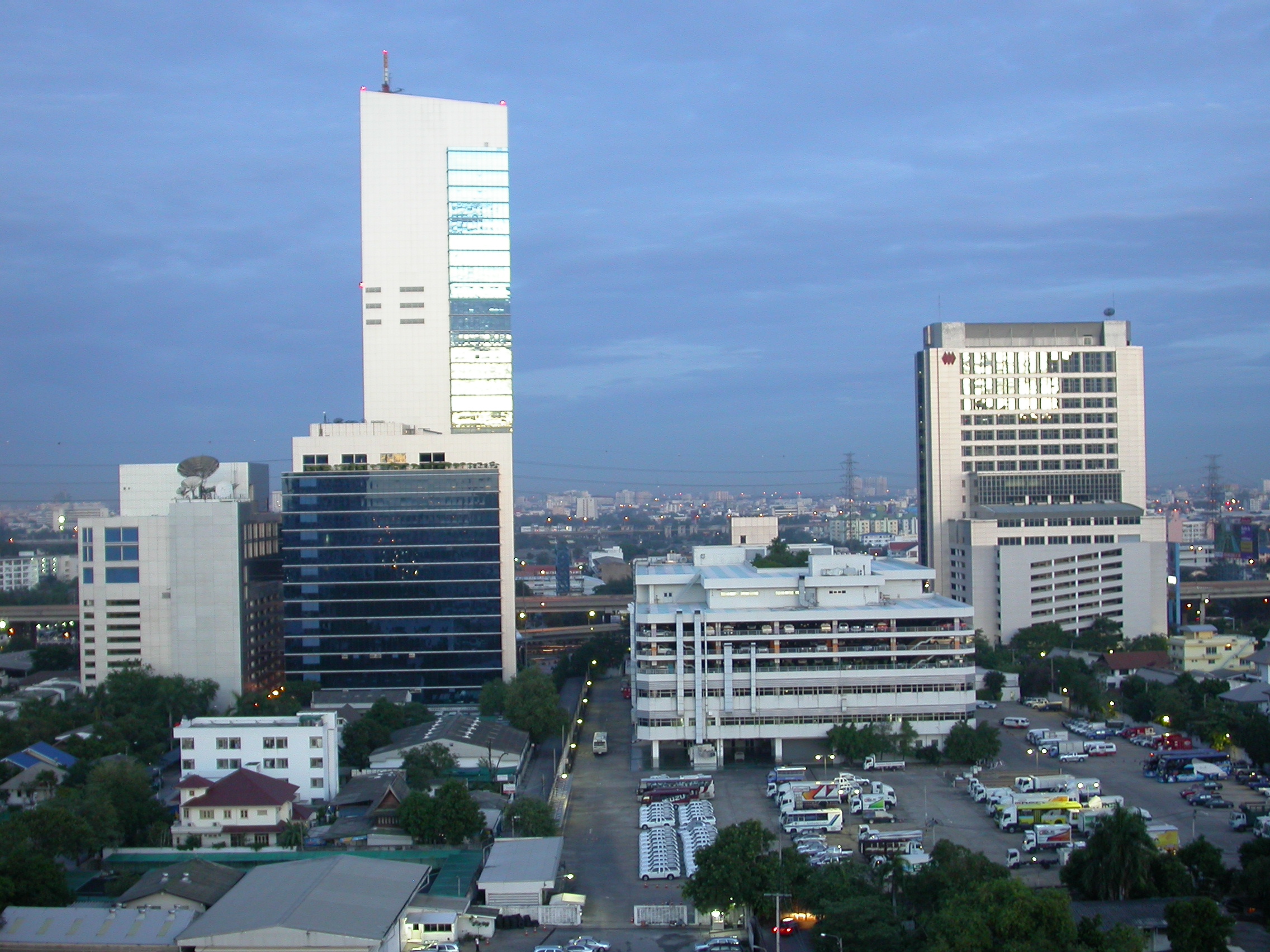 Shinawatra Tower 3 | headquarters