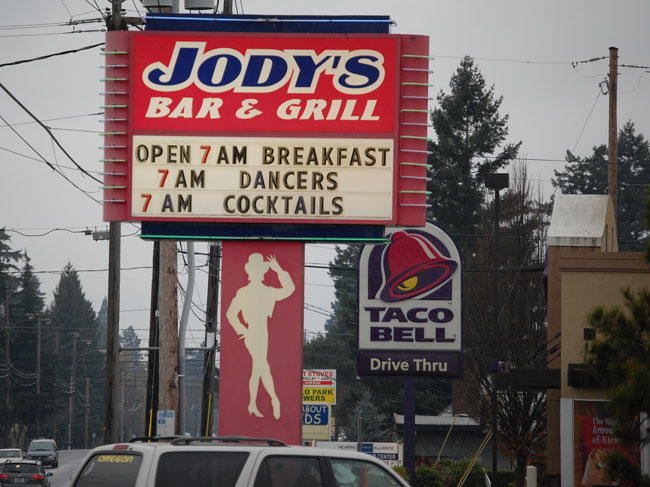 Jody's Bar & Grill - Portland, Oregon