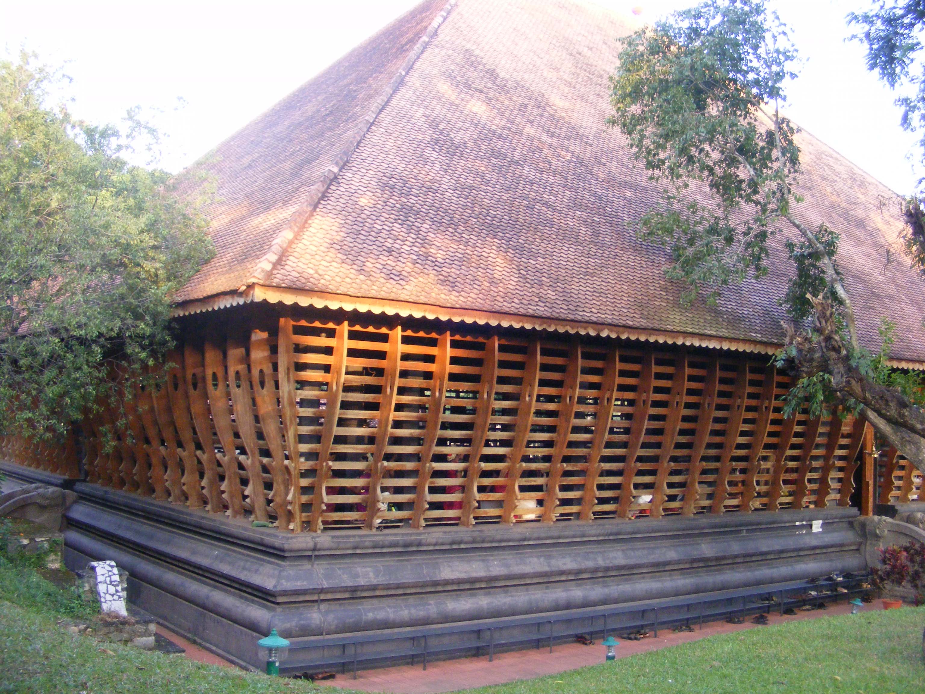 Koothambalam - Thiruvananthapuram