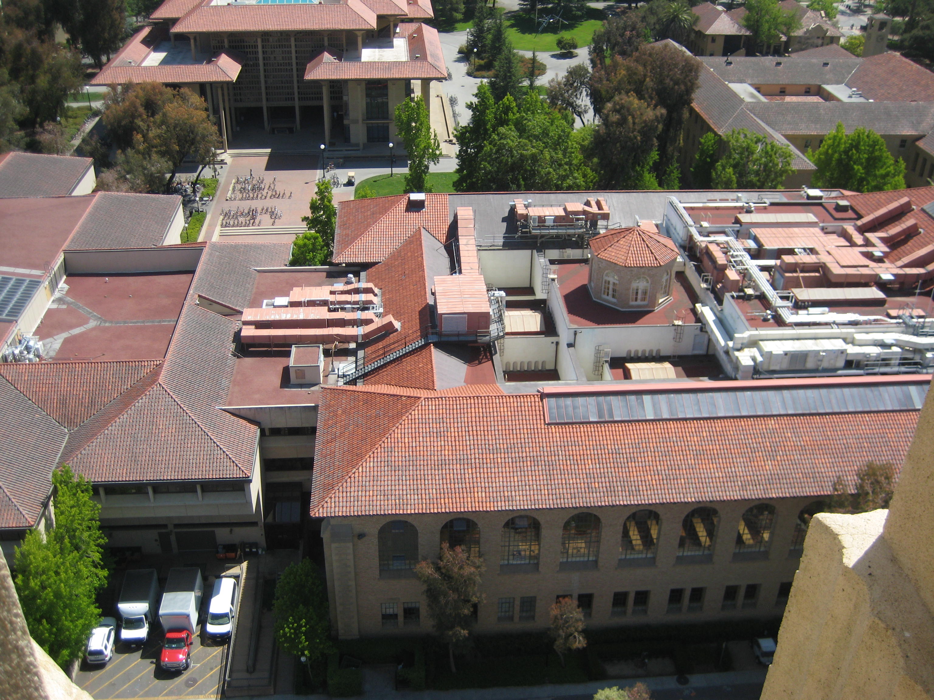 Green Library Lasuen Mall, 359