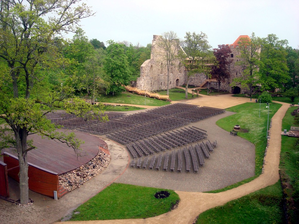 Siguldas pilsdrupas - Sigulda