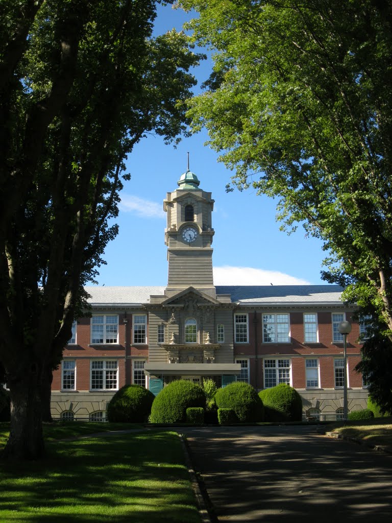 Young Building - Victoria