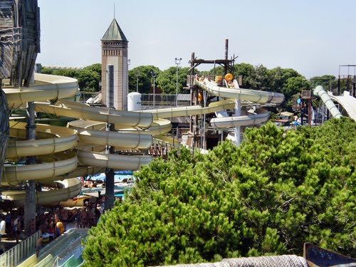 Troy Aquapark & Dolphinarium | yüzme havuzu, water park (en), ilginç yer