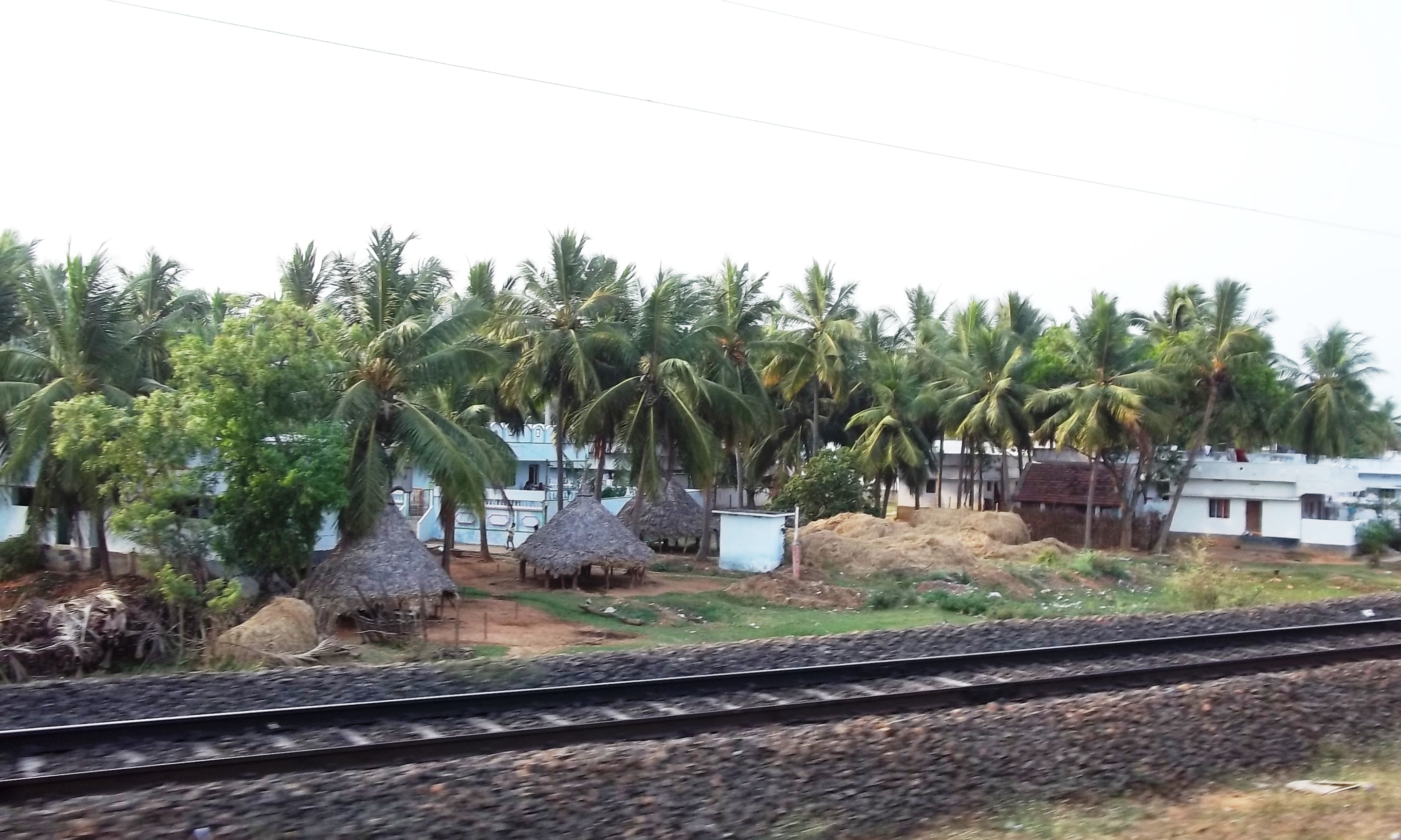 yerravaram-25 - Yelamanchili