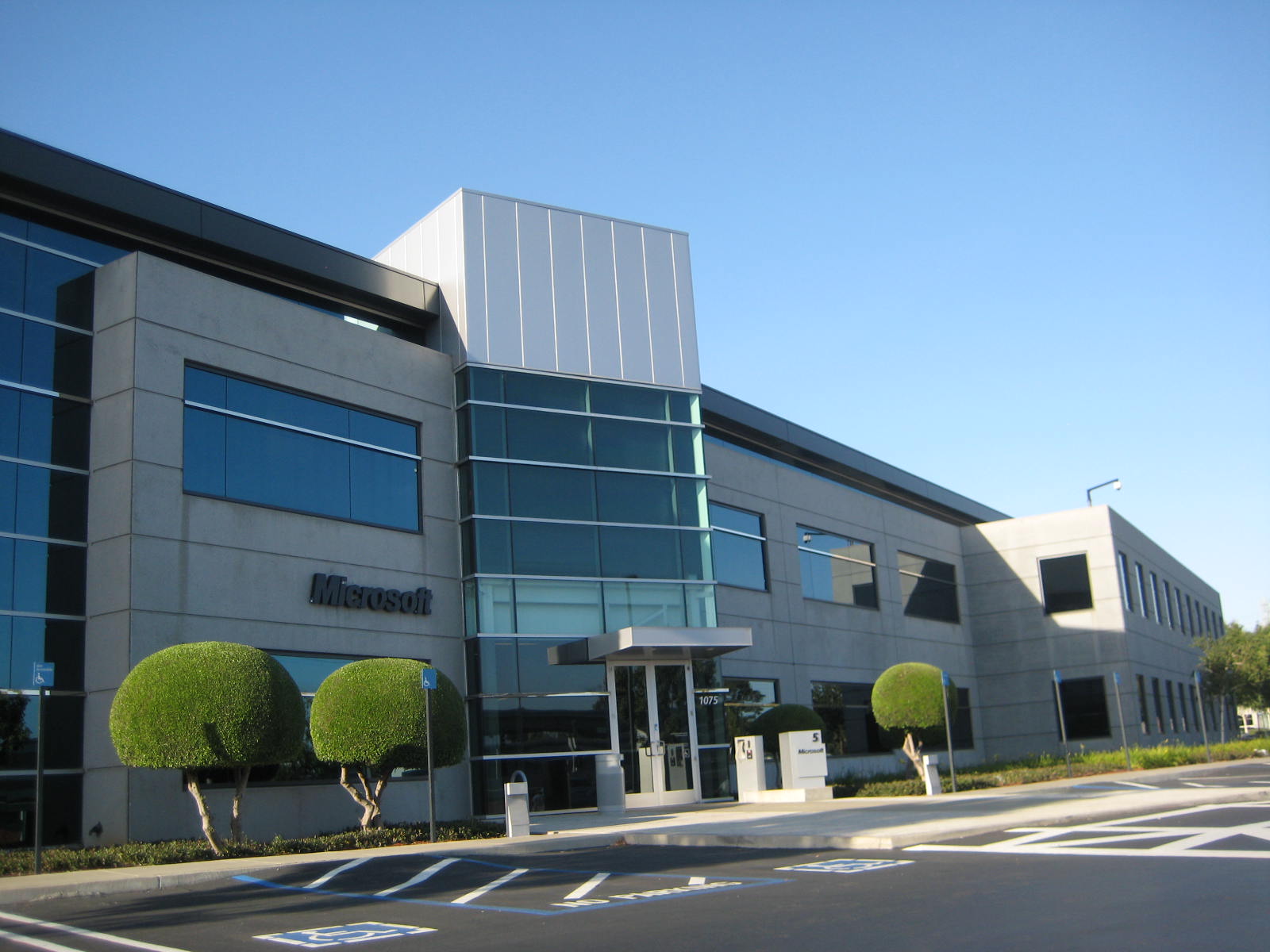 Microsoft Building SVC5 - Mountain View, California