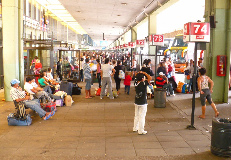 Terminal de Ómnibus Retiro - Buenos Aires