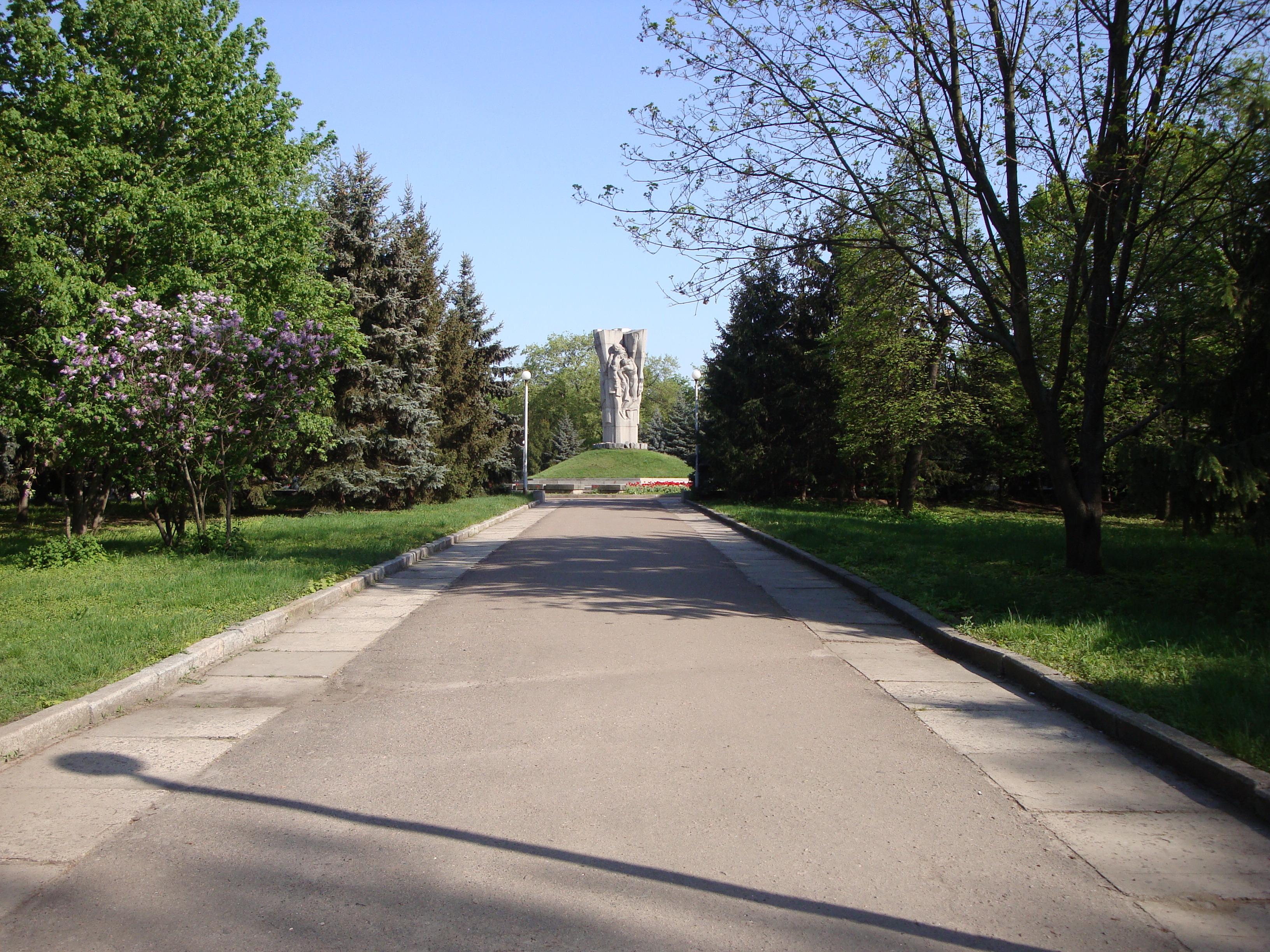 Memorial park - Zolotonosha