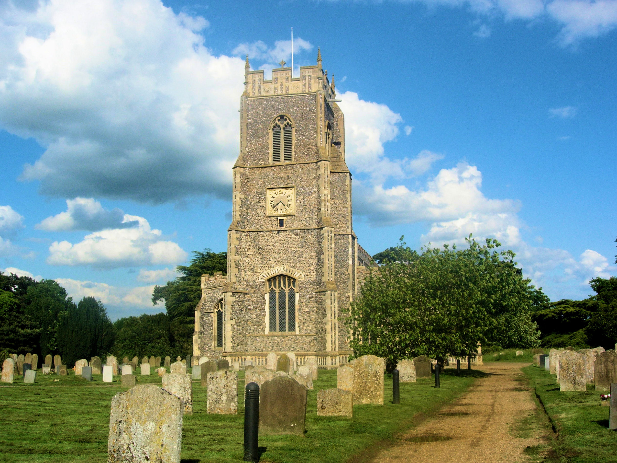 Holy Trinity Church, Loddon - Loddon