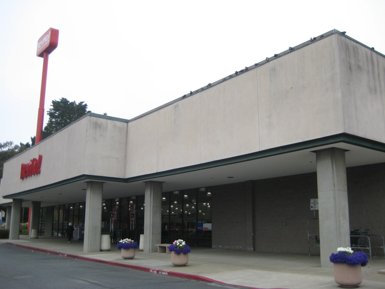 BevMo! - Colma, California | store / shop, BevMo!, wine shop, liquor ...