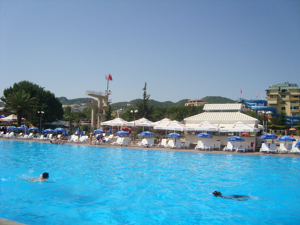 VIP Pool - Tirana