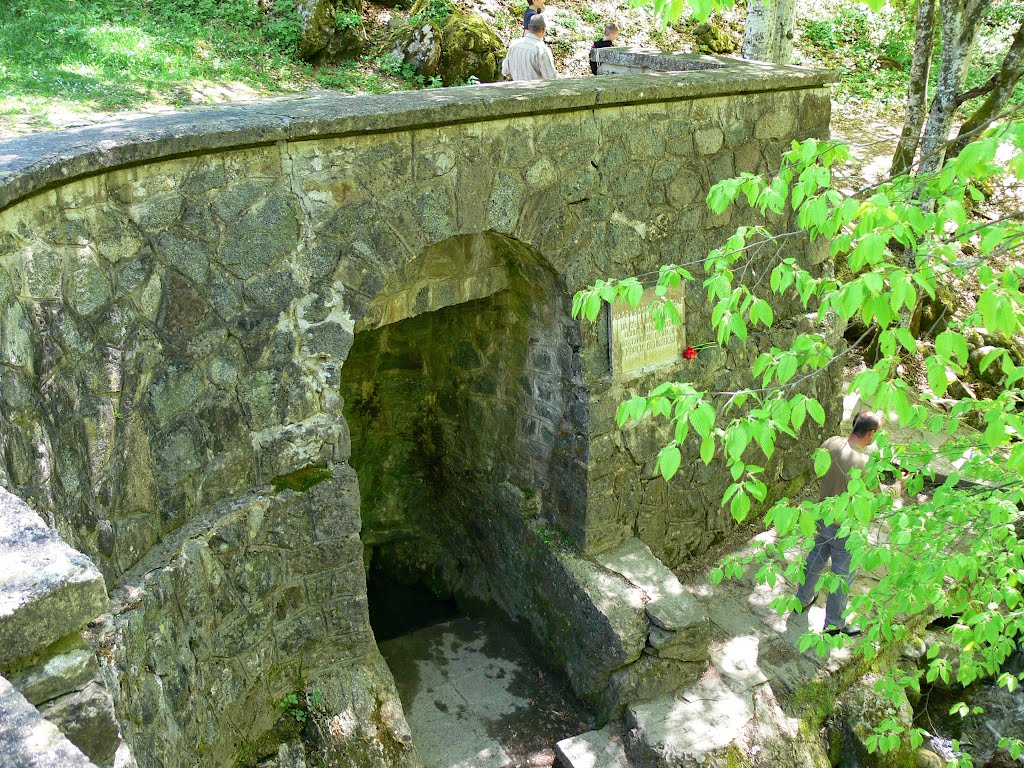 Bloody Well | memorial, spring, historic site