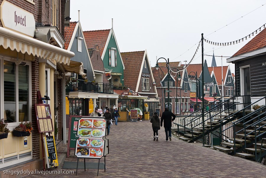 Volendam | village
