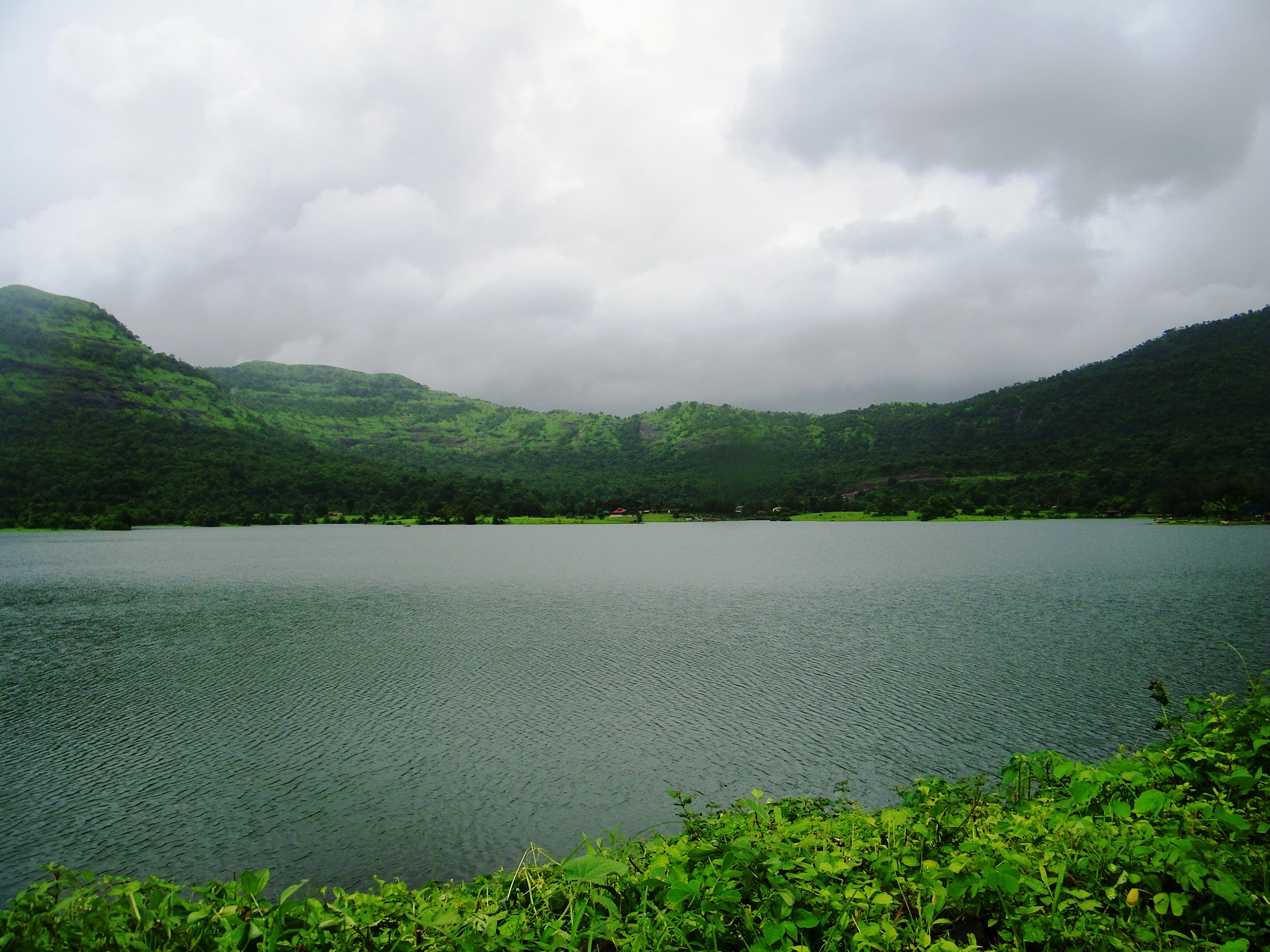 Kalote Dam and Lake