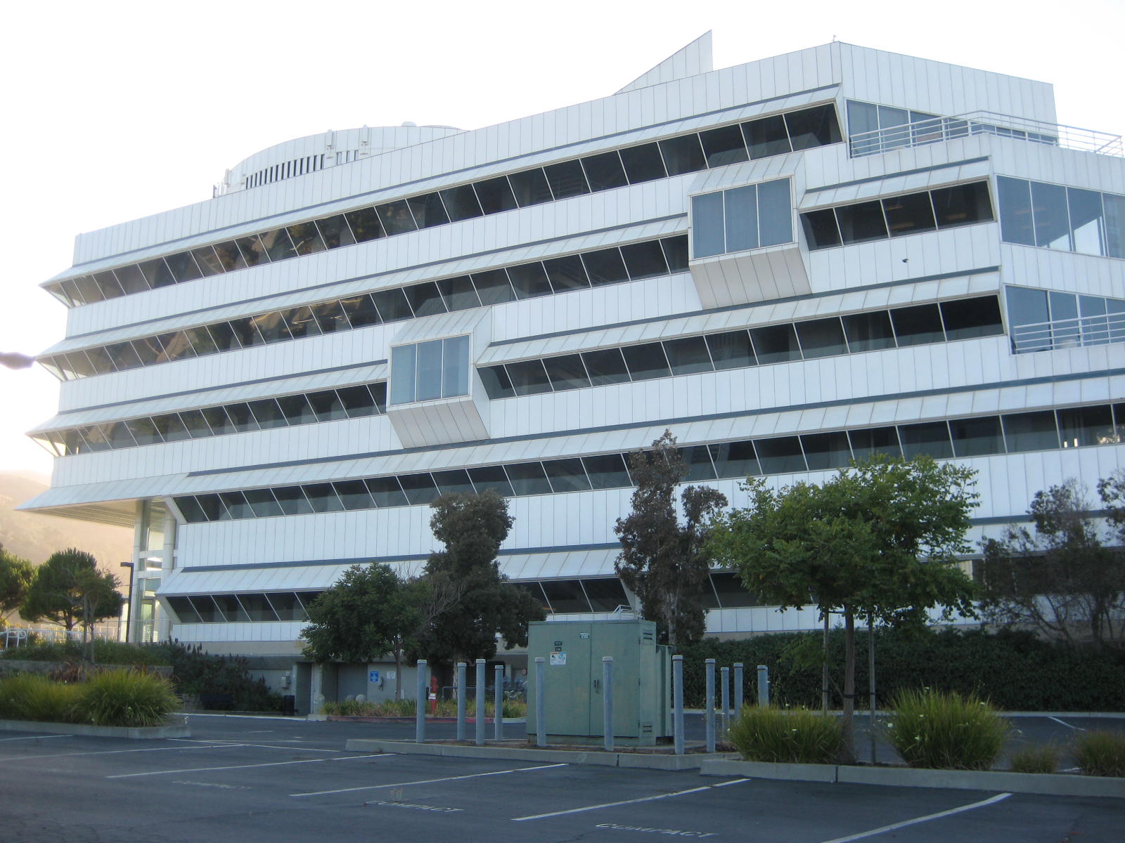 Marina Boulevard, 7000