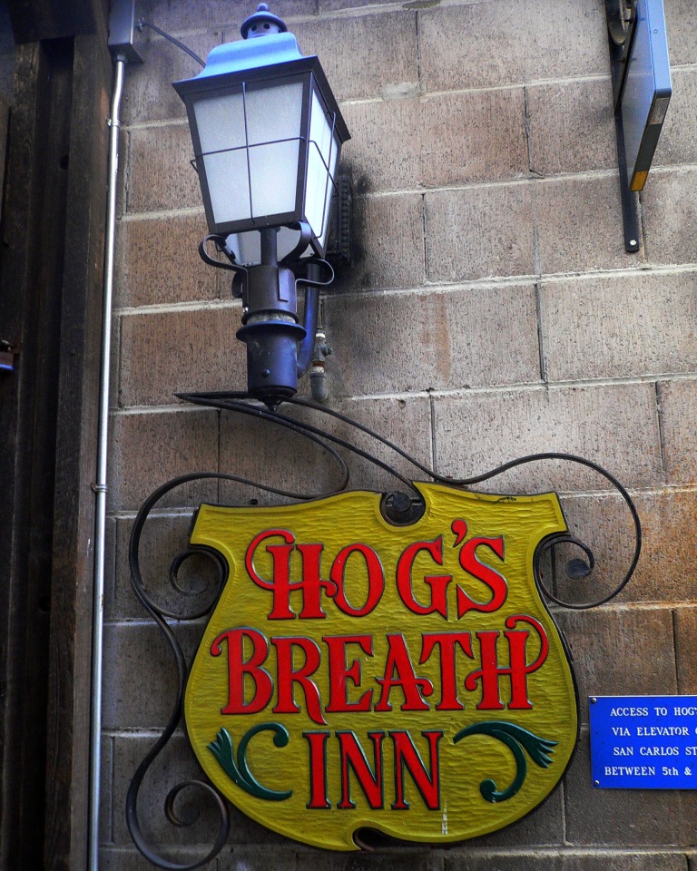 Hog's Breath Inn Restaurant and Bar - Carmel-by-the-Sea