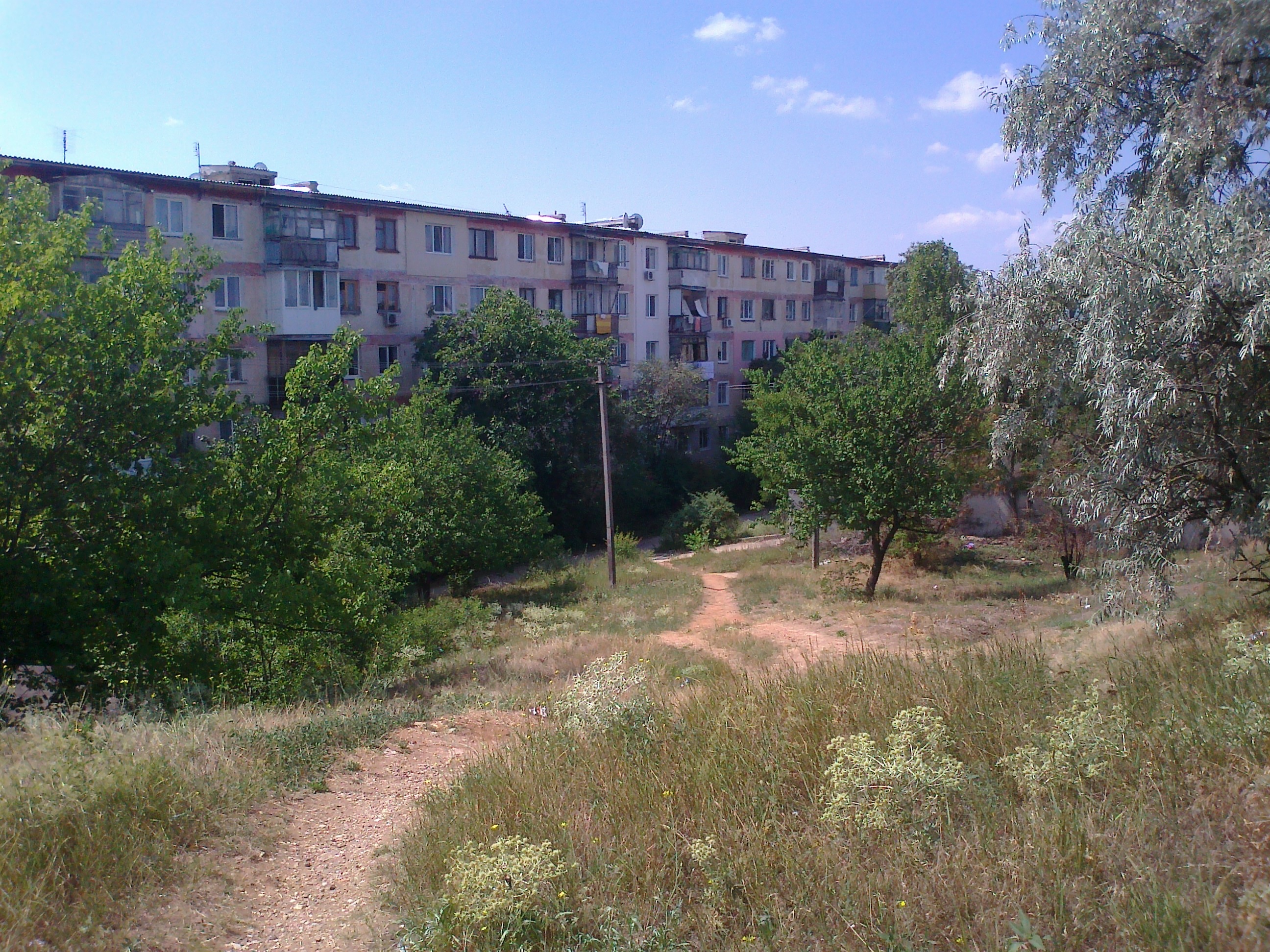 vulytsya Belova, 20a - Mirnoye / Myrne