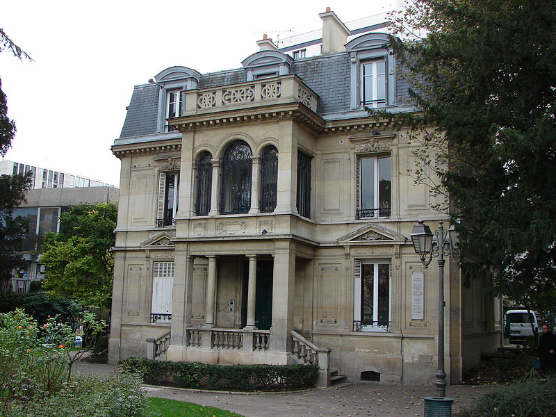 Suresnes