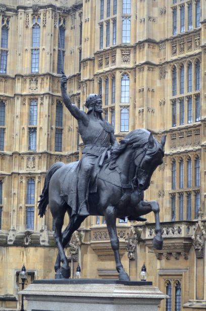 Statue of King Richard I - London
