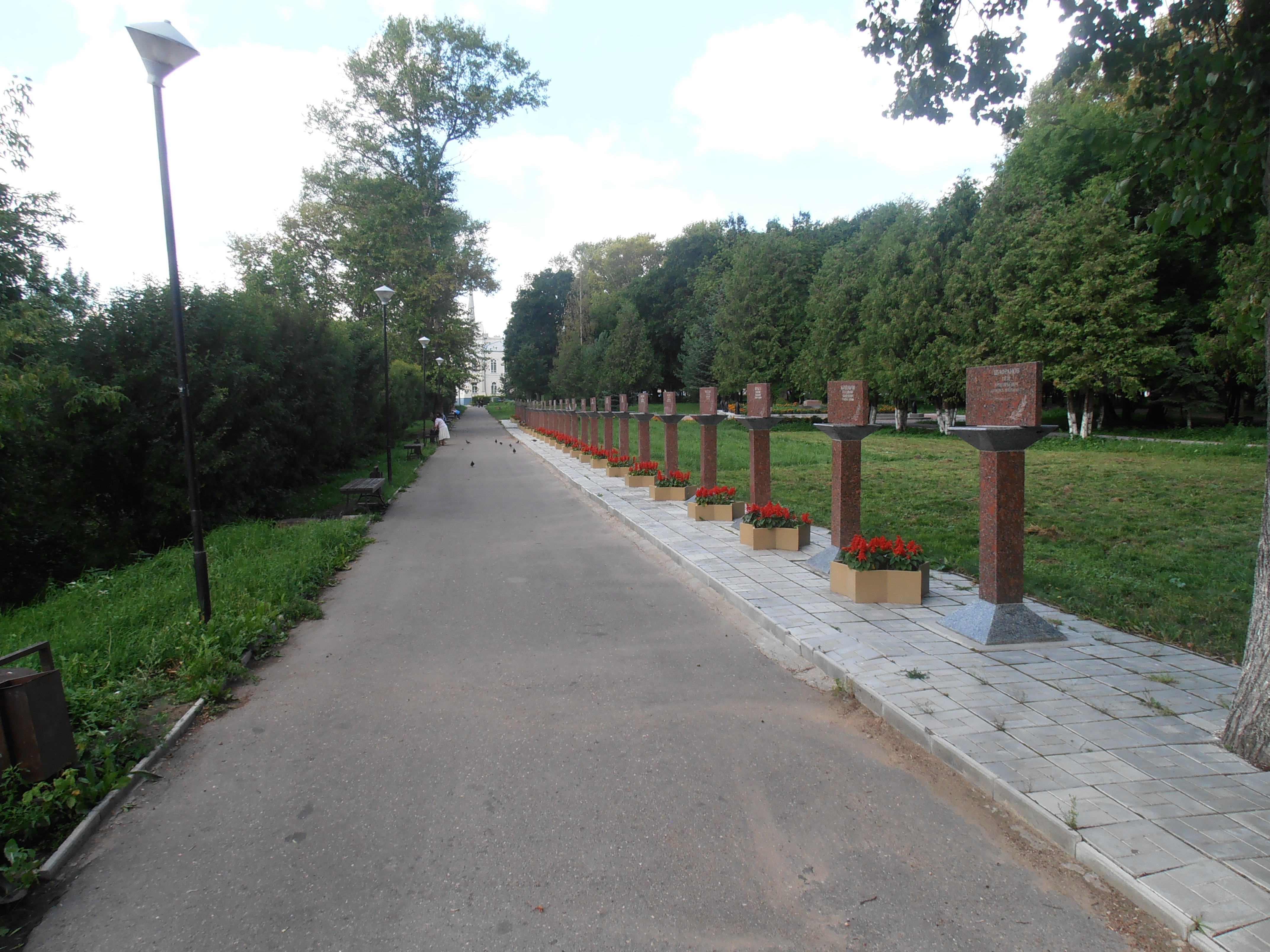 Avenue of Heroes of The Soviet Union - participants in the Rzhev battle ...