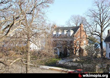 Sutton Manor - New Rochelle, New York