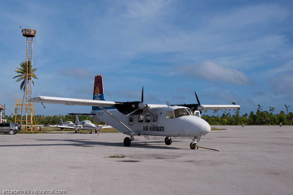 Bonriki International airport (NGTA)