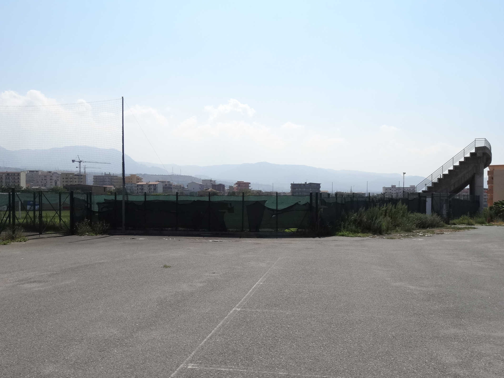 Campetto da Calcio - Reggio Calabria / Rrìggiu / Righi