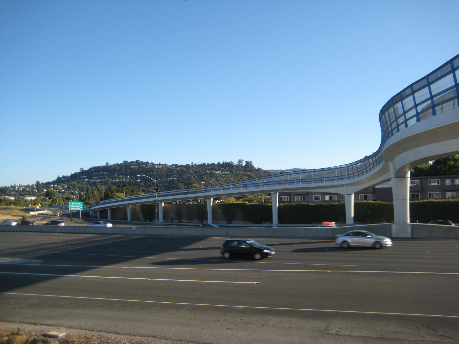 Pedestrian Overcrossing - San Mateo, California | pedestrian bridge