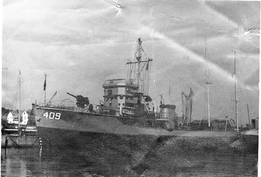 Wreck of USS YMS-409