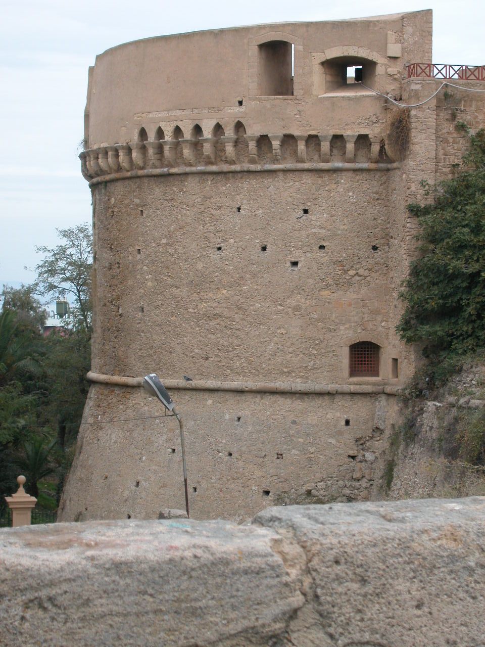 Castello carlo V - Torre Aiutante - Crotone