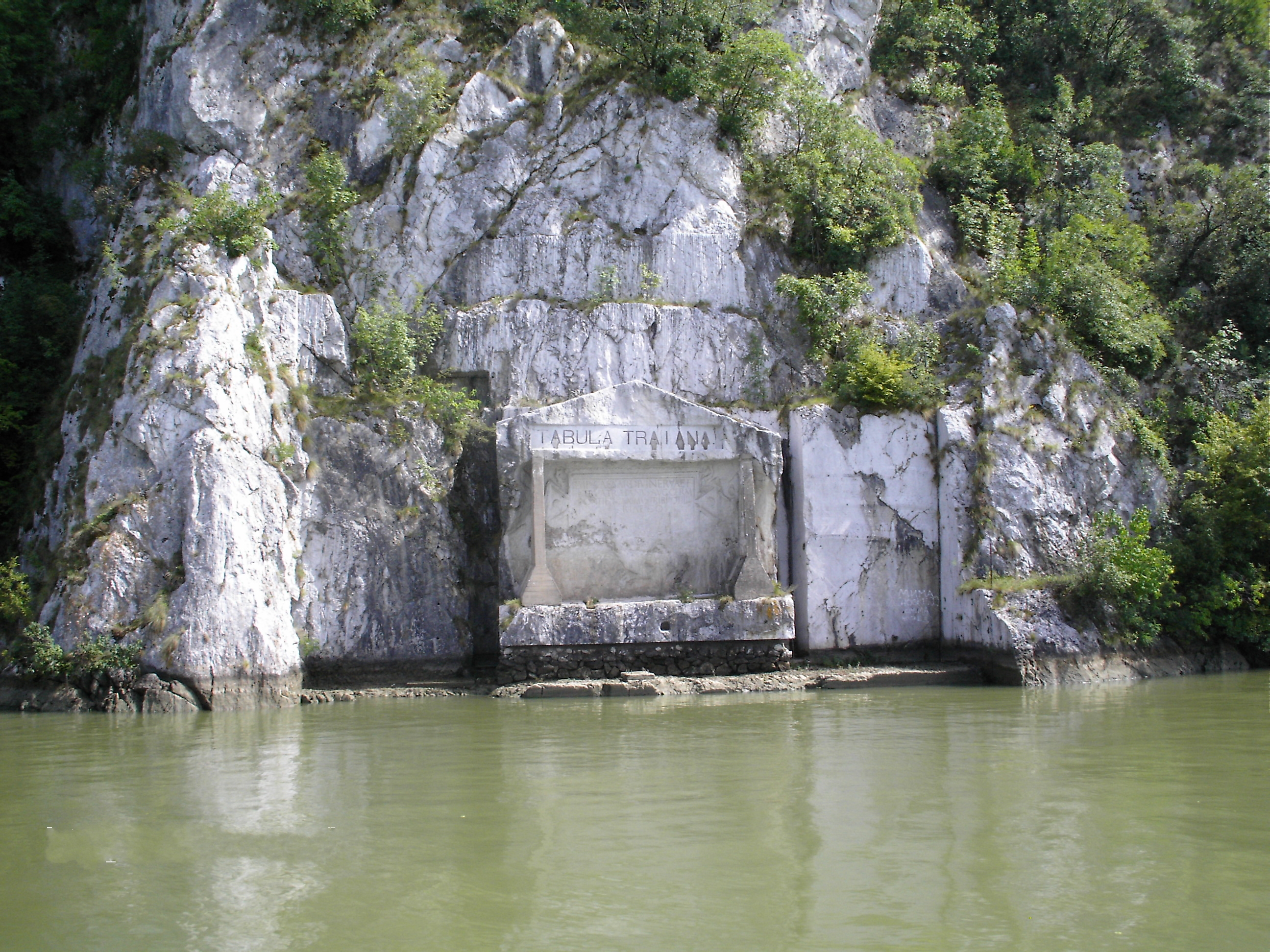 TABULA TRAIANA (English) | monument, interesting place