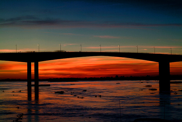 San Ignacio de Loyola International Bridge