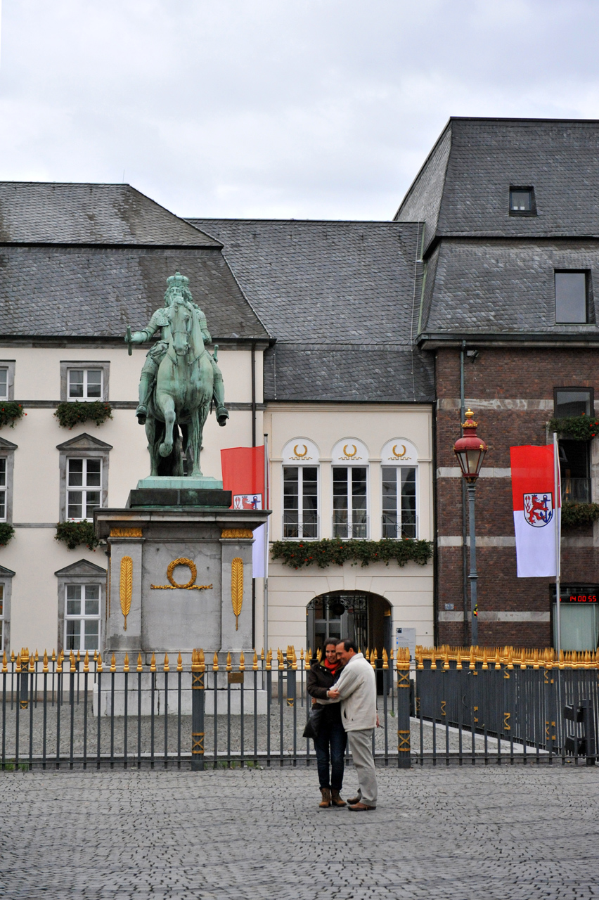 Jan Wellem Equestrian Statue - Düsseldorf