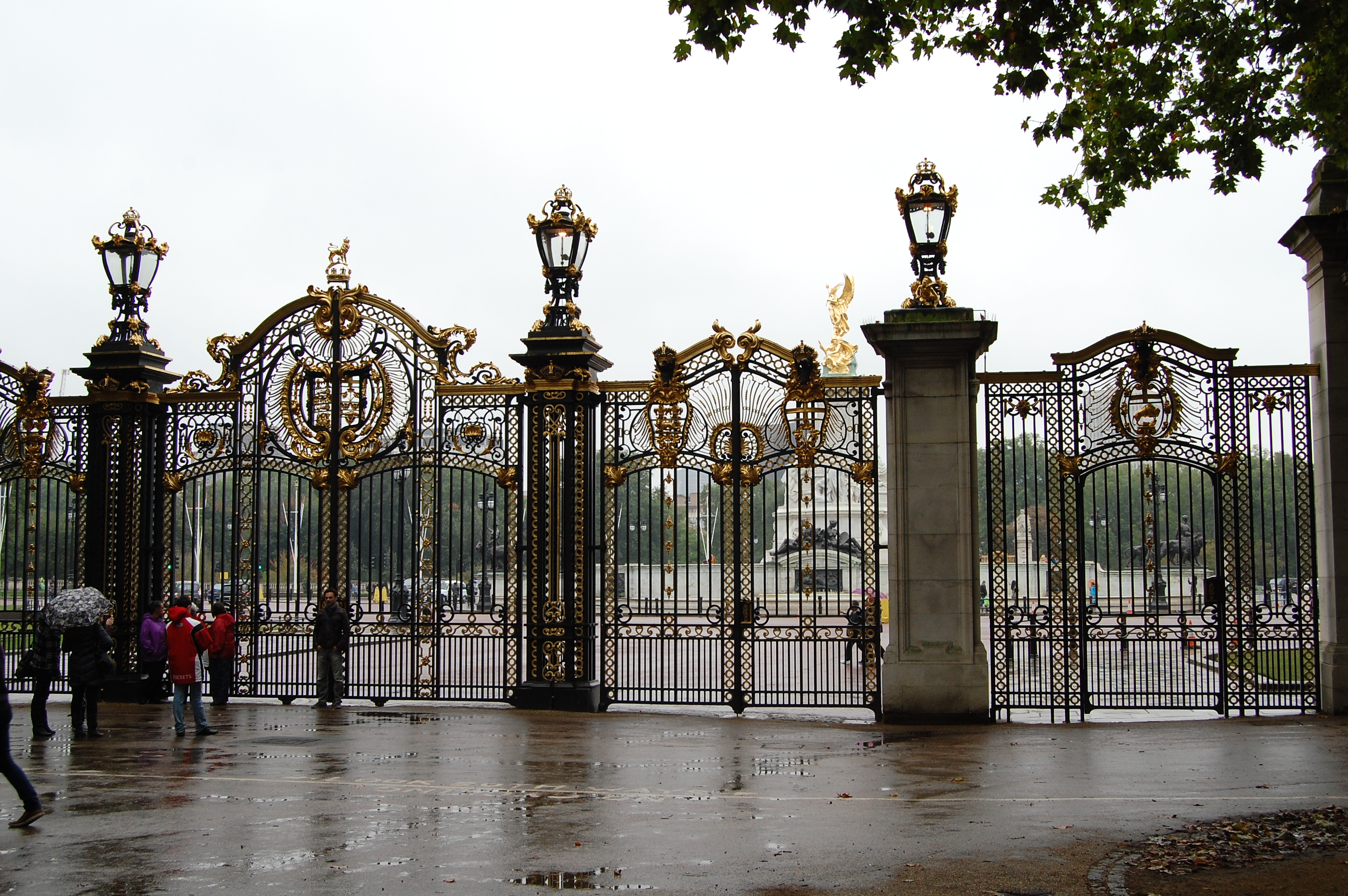 Canada Gate - London | Grade I Listed (UK)