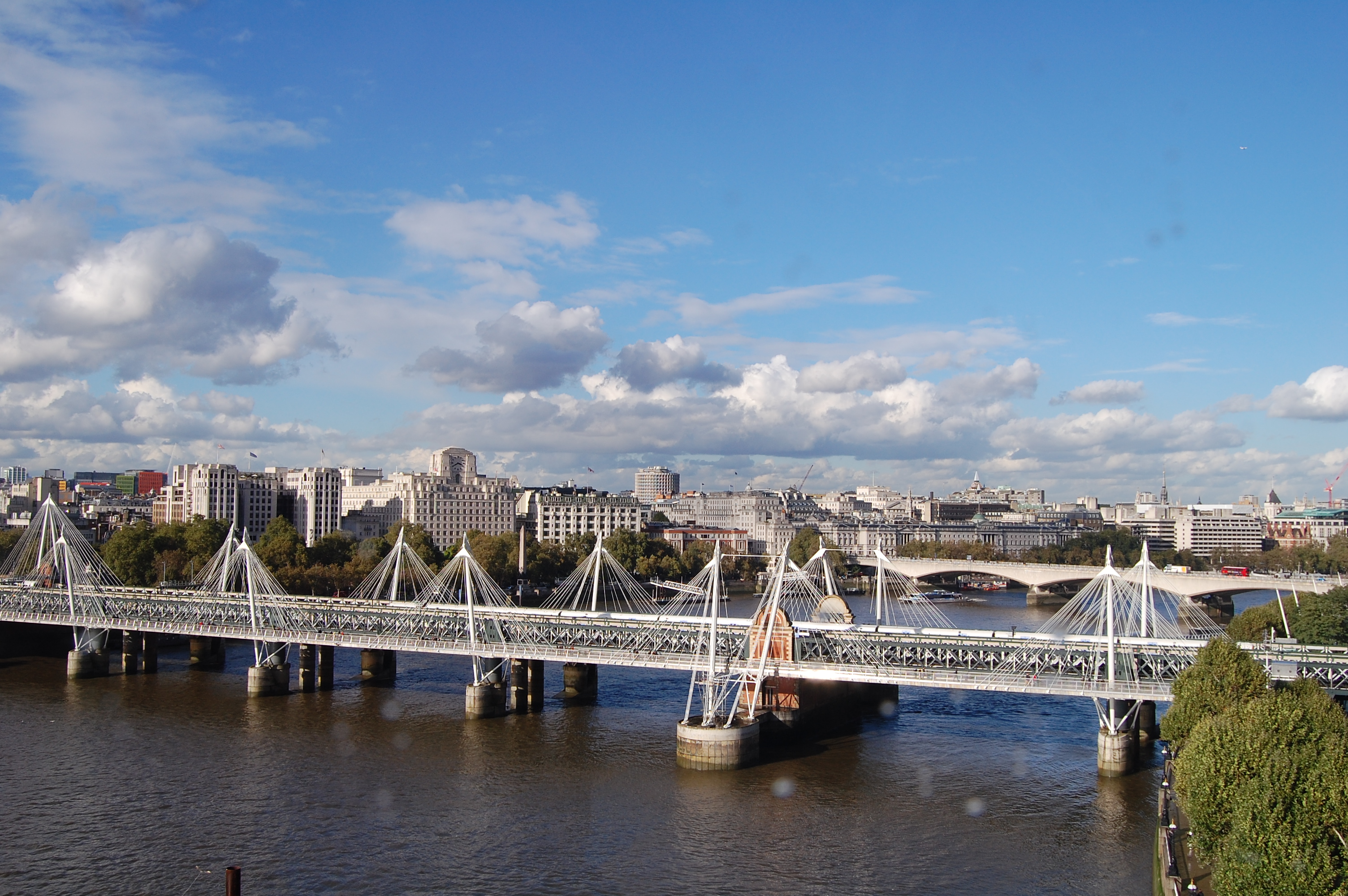 Hungerford Bridge - London | railway bridge