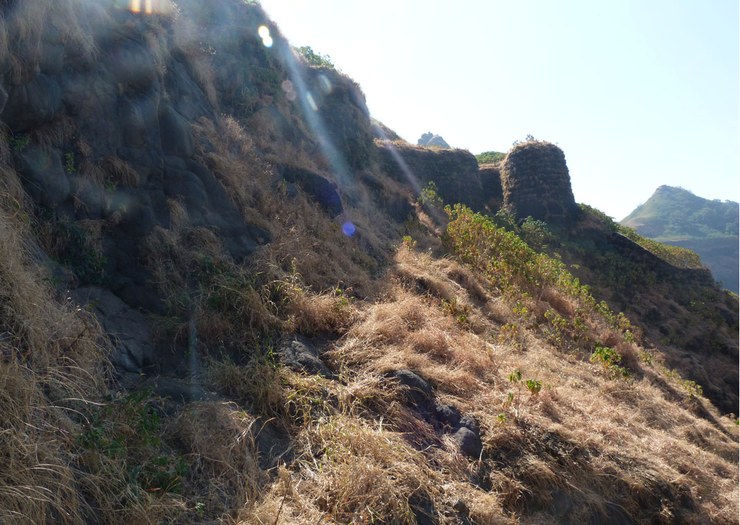 Descend to Bhatti village