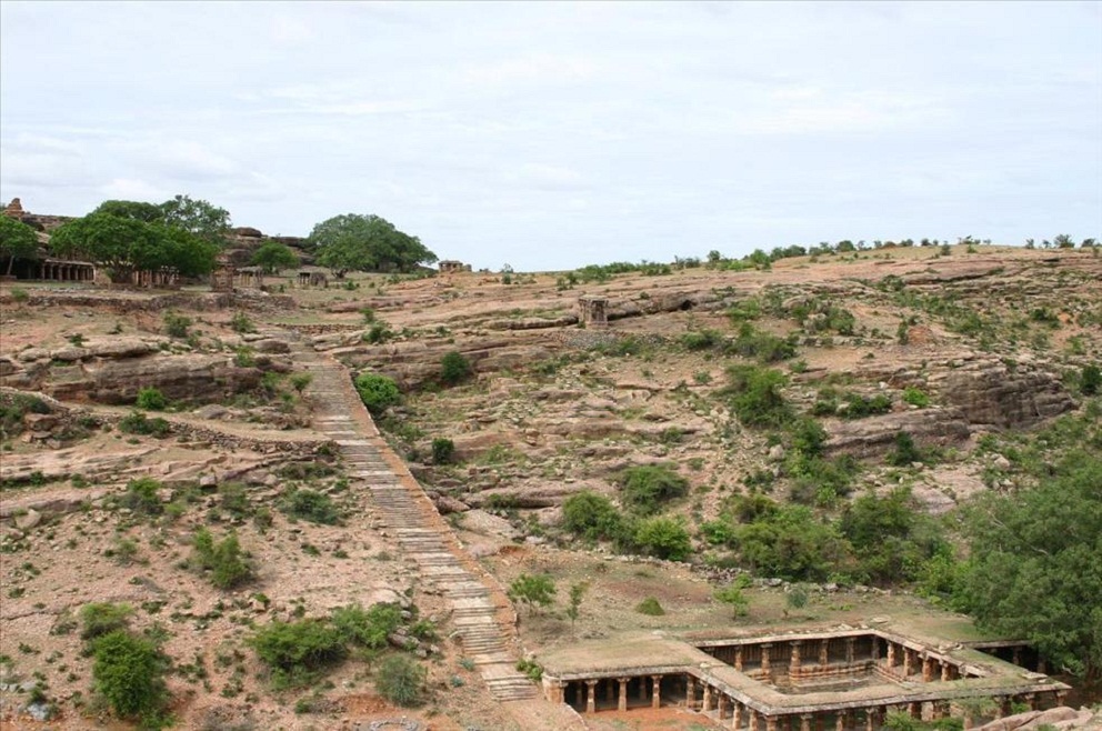 VENU GOPALA SWAMY TEMPLE (vishnu) - Adoni