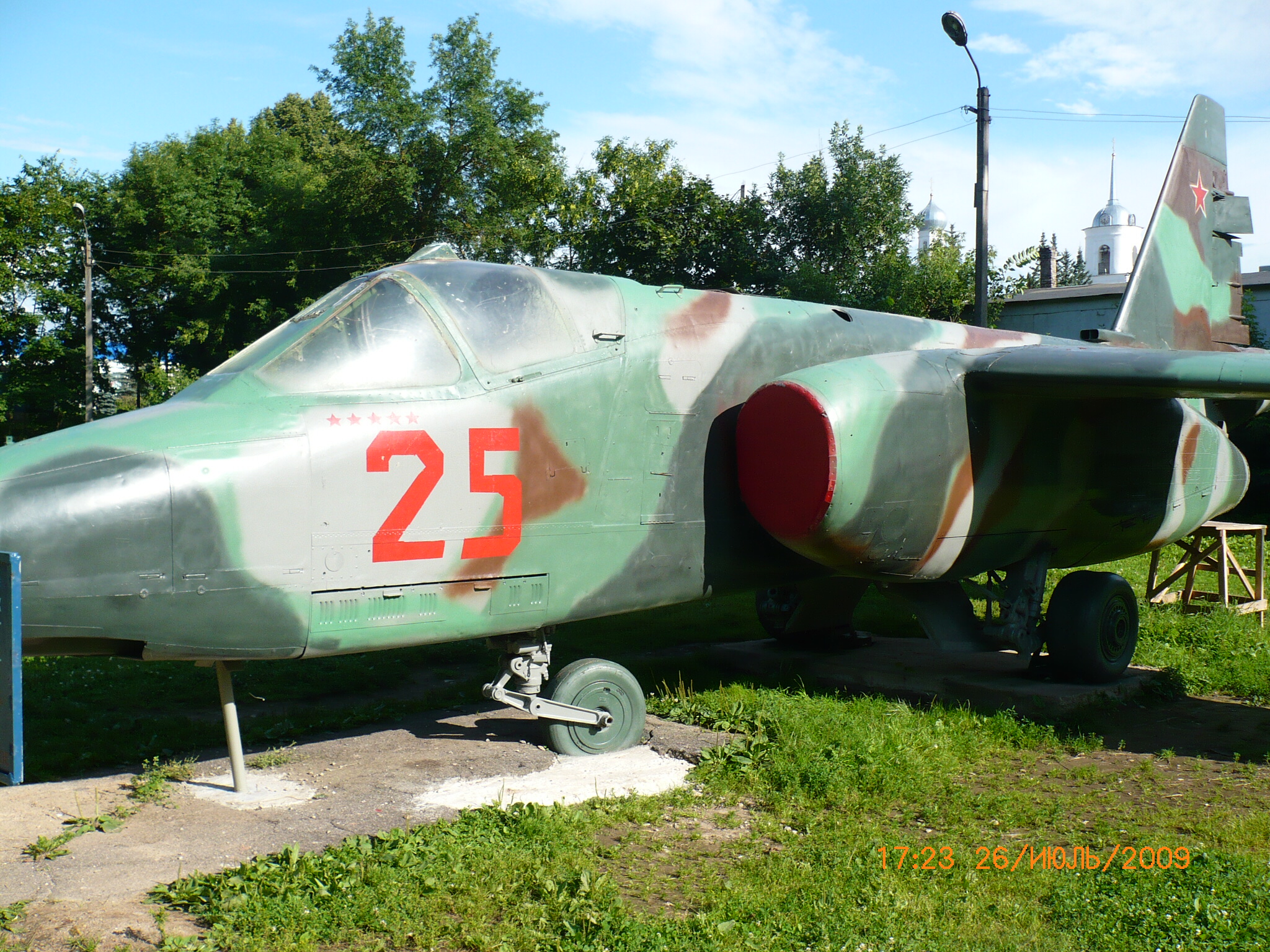 Aeroplane Sukhoi Su-25 - Ostrov